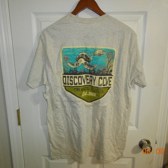 Seaworld | Shirts | New Seaworld Tshirt Discover Cove Tshirt Tee Lg ...